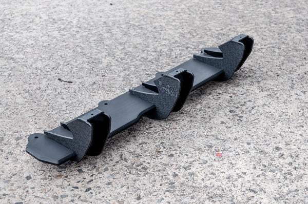 Clearance - Flow Designs - MK7.5 Golf R Rear Valance & Flow-Lock Diffu